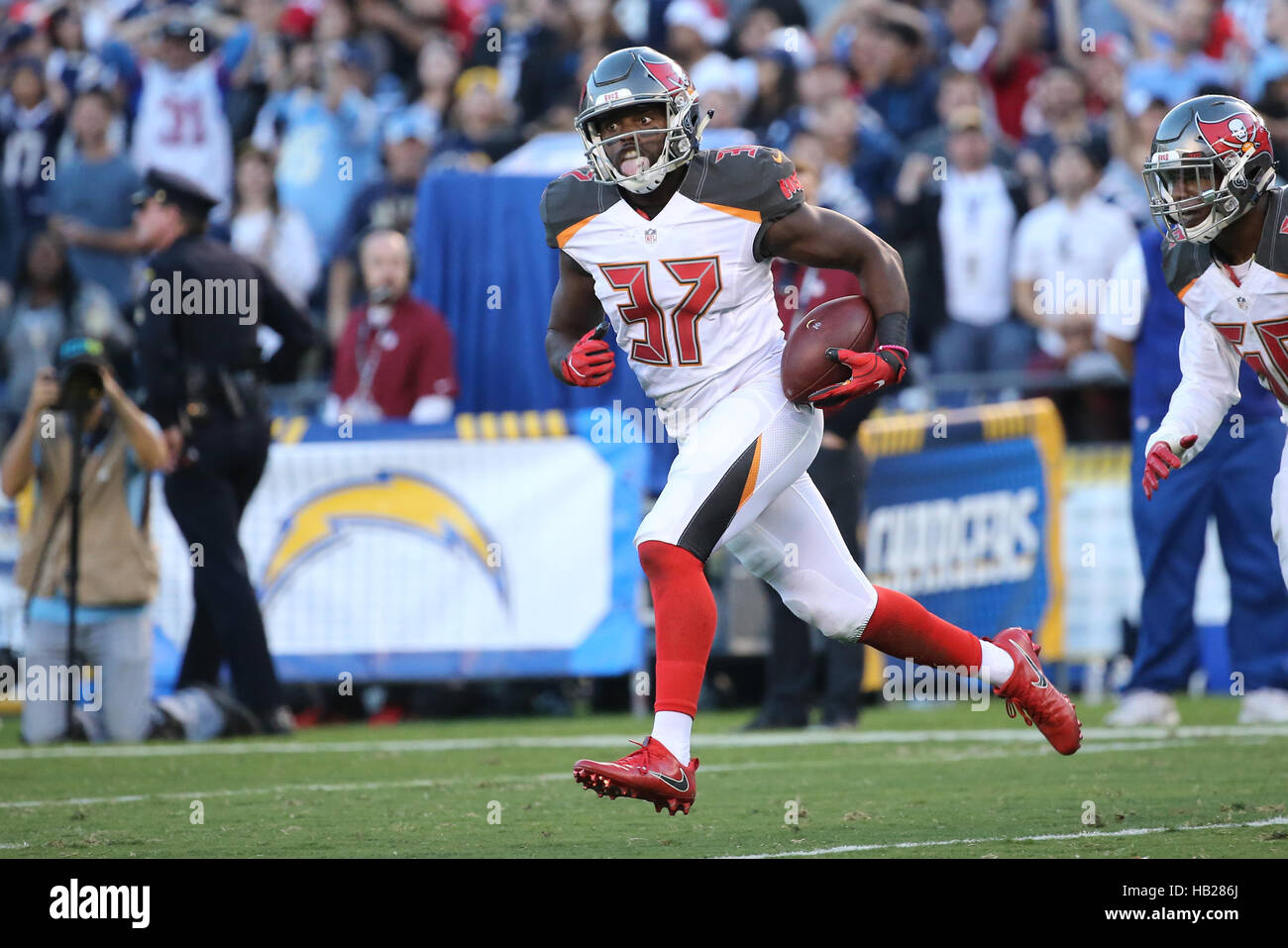 San Diego, CA, USA. 4th Dec, 2016. December 4, 2016: Tampa Bay ...