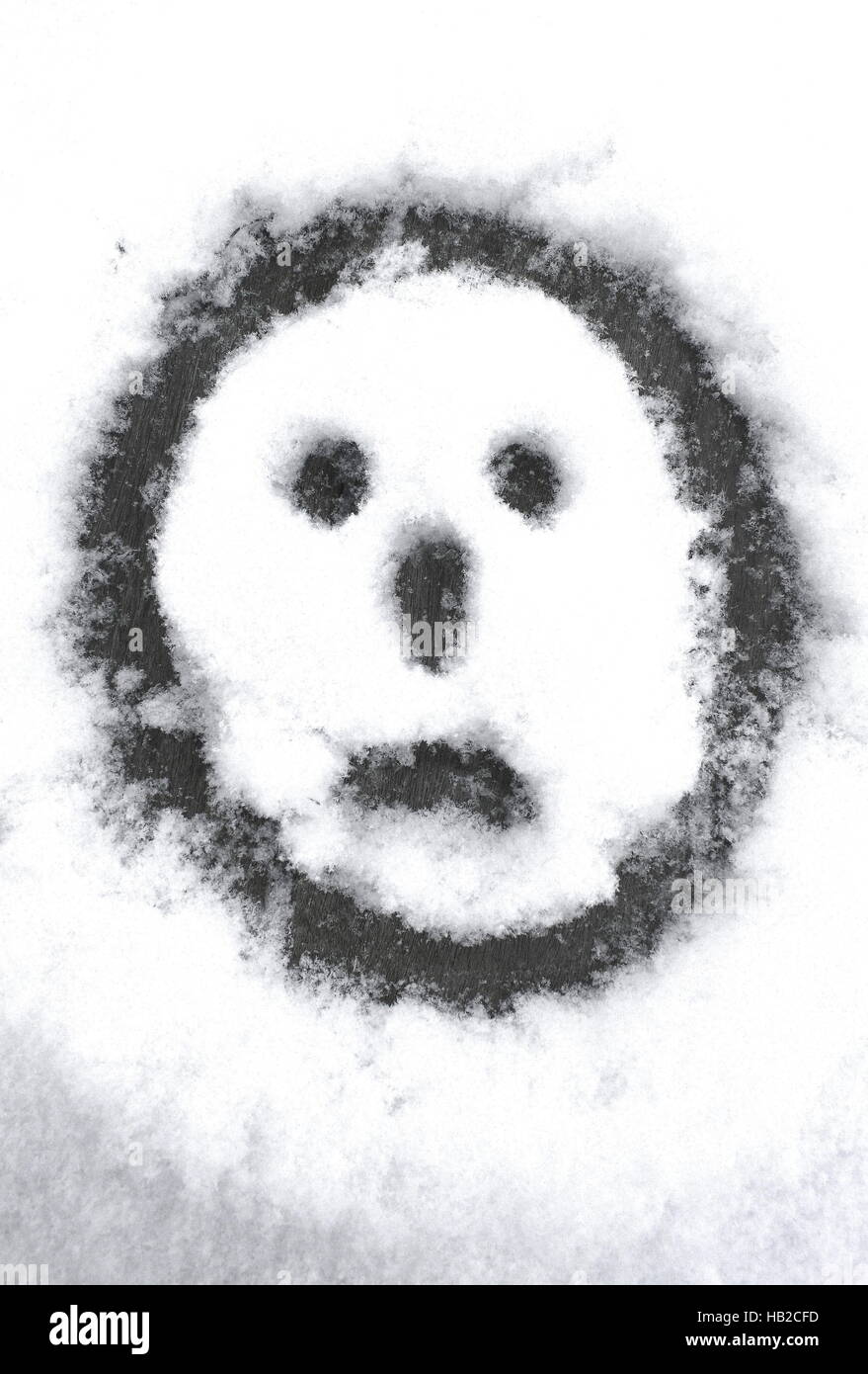 Smiley face in snow hi-res stock photography and images - Alamy