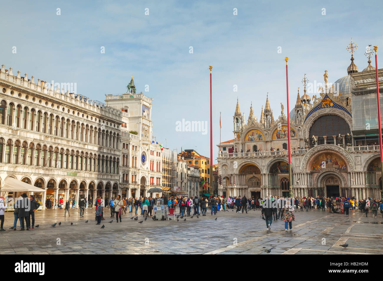 San Marco square with tourists in Venice Stock Photo - Alamy