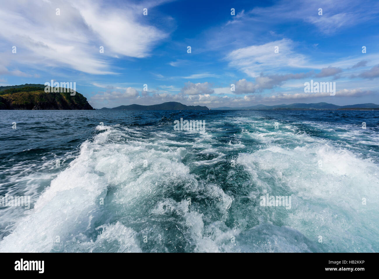Boat trip on sunny day. Image of waves and sea Stock Photo - Alamy