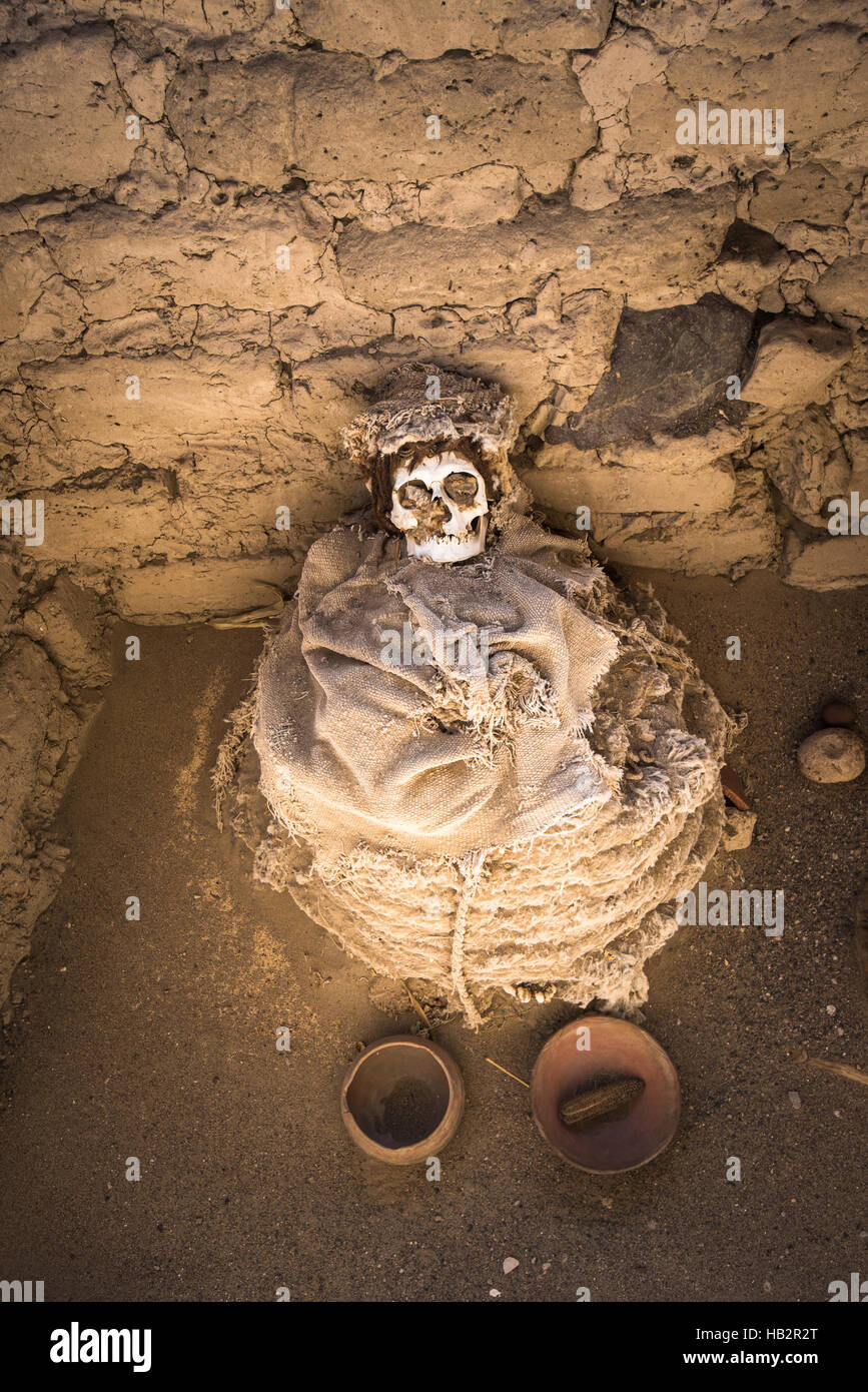 Inca mummy hi-res stock photography and images - Alamy