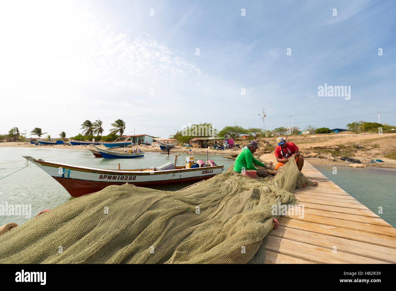 Traditional fishing boat venezuela hi-res stock photography and images ...