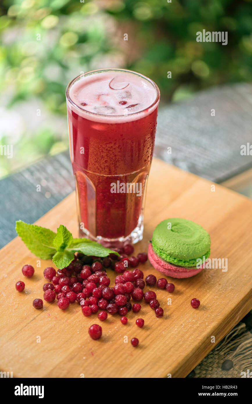fruit drink with cranberries Stock Photo - Alamy
