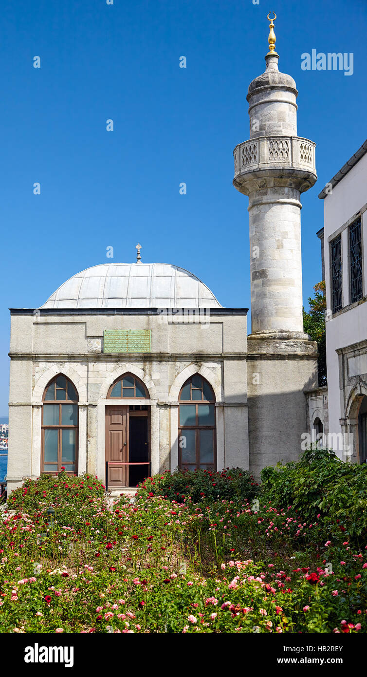 Topkapi palace terrace istanbul hi-res stock photography and images - Alamy