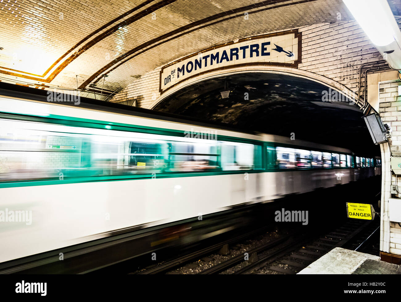 Paris Metro Station Stock Photo - Alamy