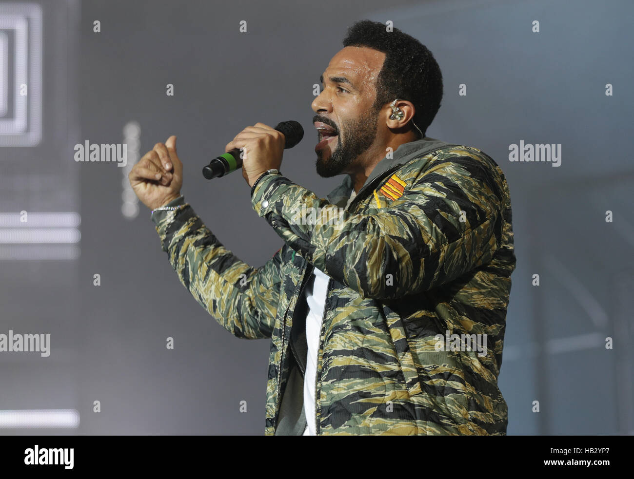 Craig david performs on stage hi-res stock photography and images - Alamy