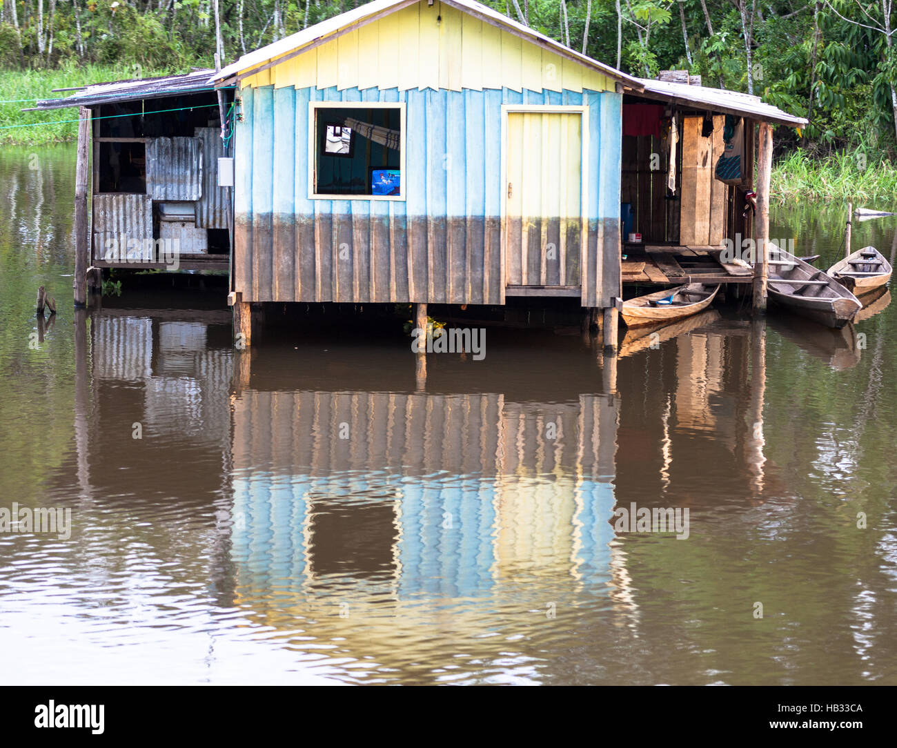 Amazon River Boat Native High Resolution Stock Photography and Images ...