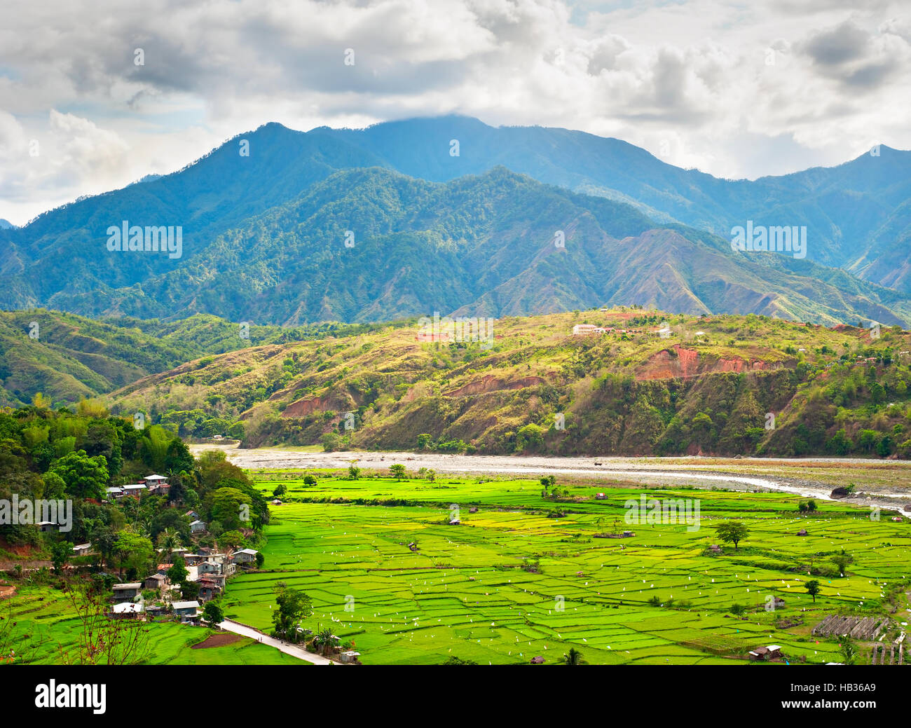 Philippines mountains hi-res stock photography and images - Alamy
