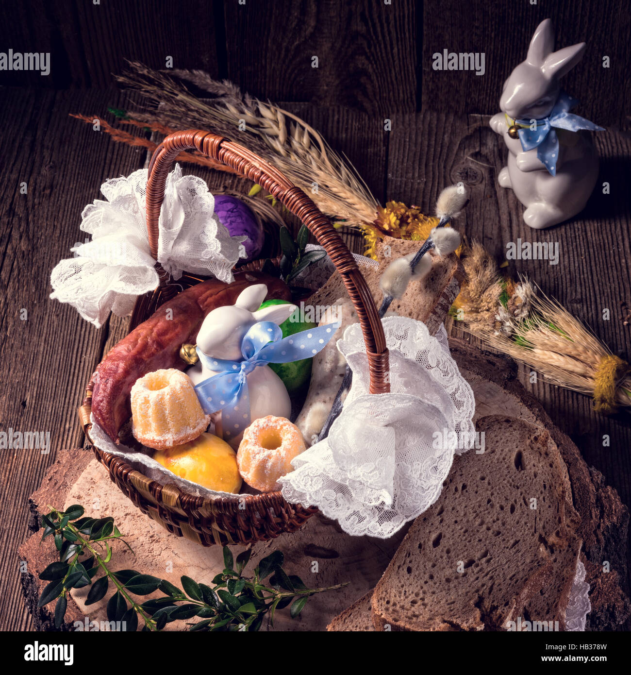 Easter food traditional hi-res stock photography and images - Alamy