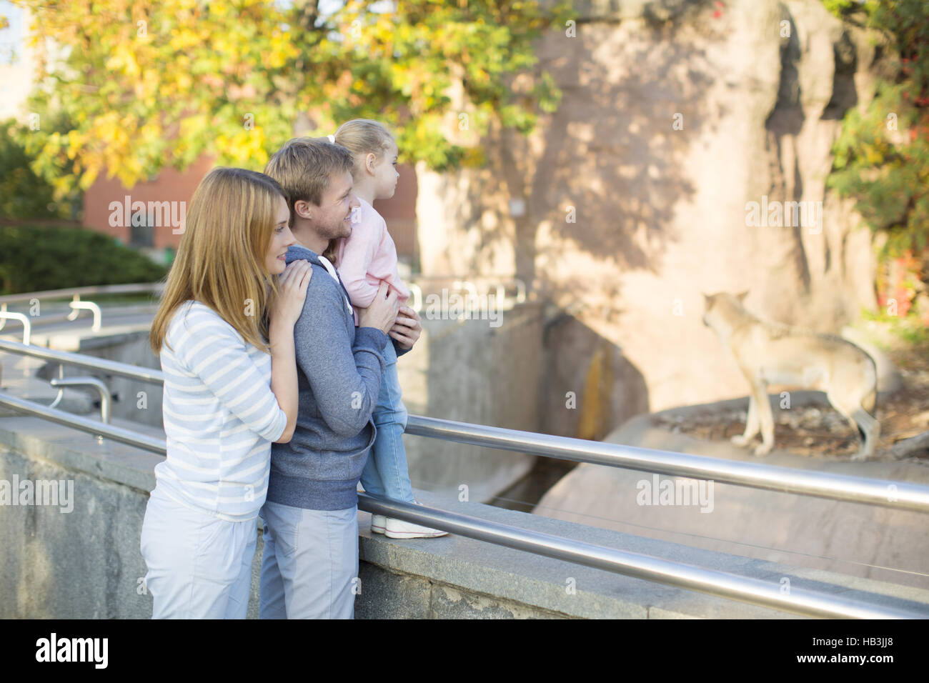 Person watching zoo animals hi-res stock photography and images - Alamy