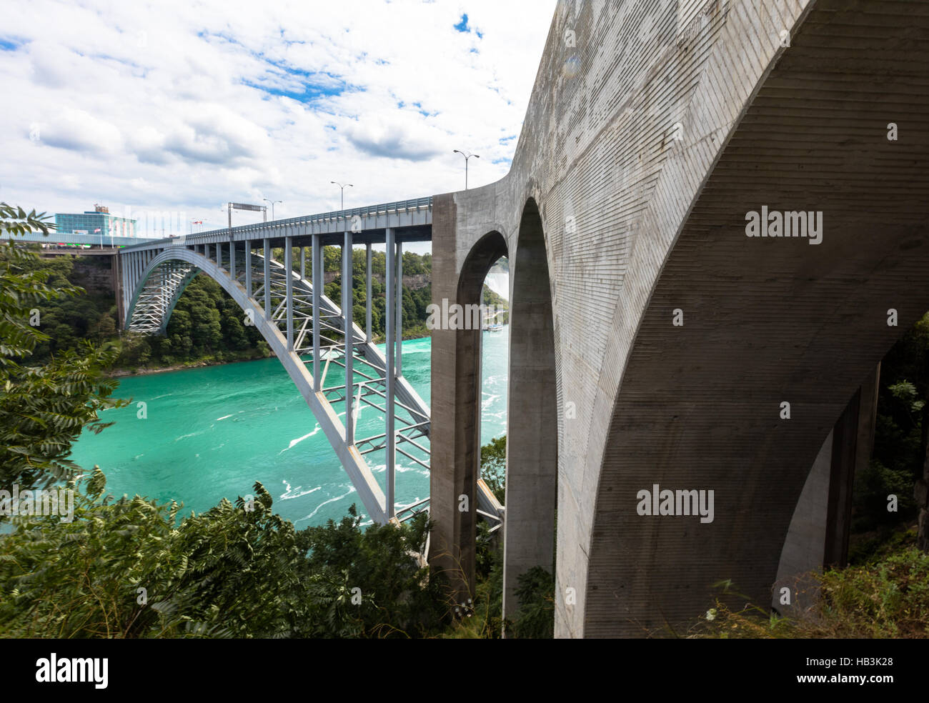 Bridge in Niagara Falls Stock Photo - Alamy