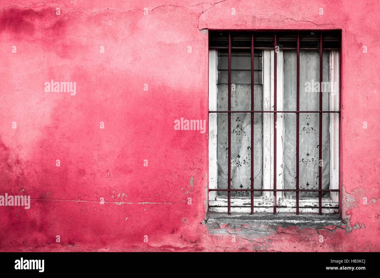 Pink window frame hi-res stock photography and images - Alamy