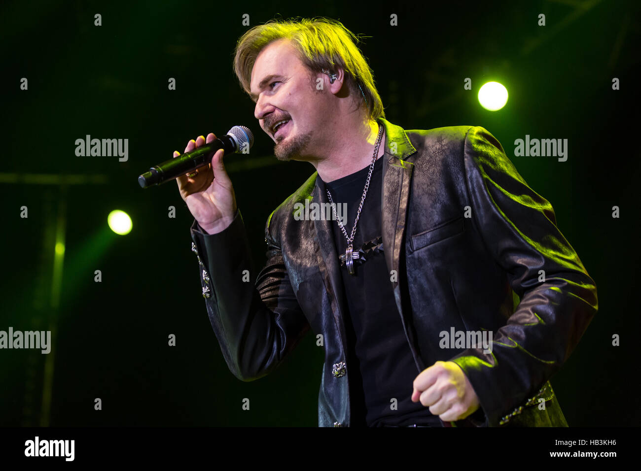 Nik p singer hi-res stock photography and images - Alamy