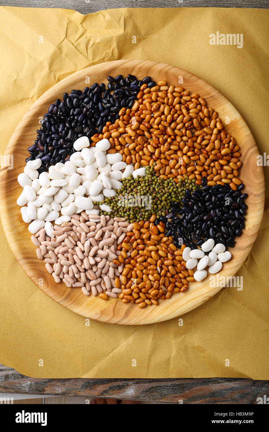 Kidney beans on plate hi-res stock photography and images - Alamy