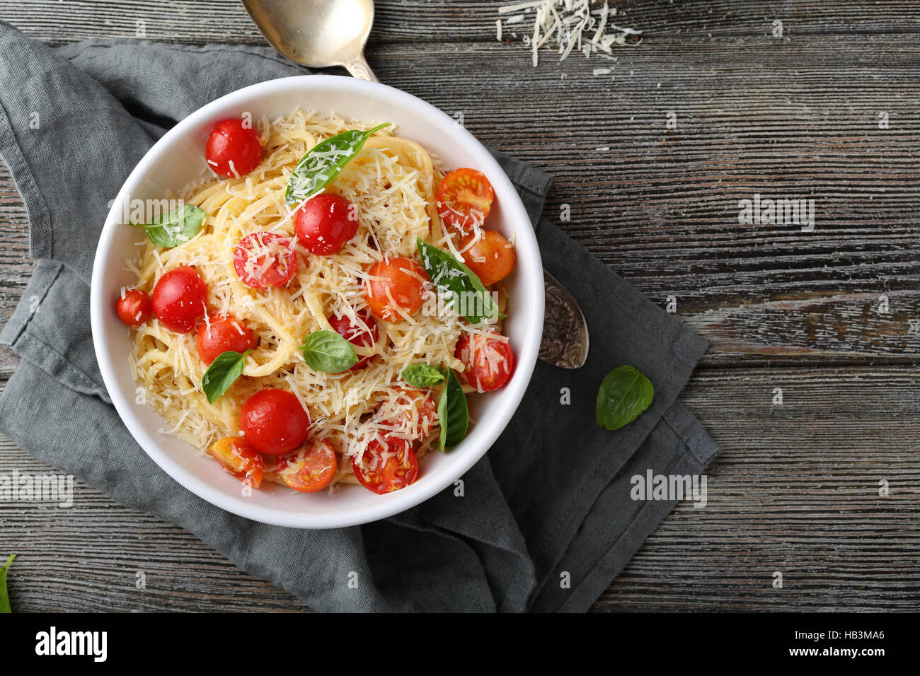 Spaghetti bowl above hi-res stock photography and images - Alamy