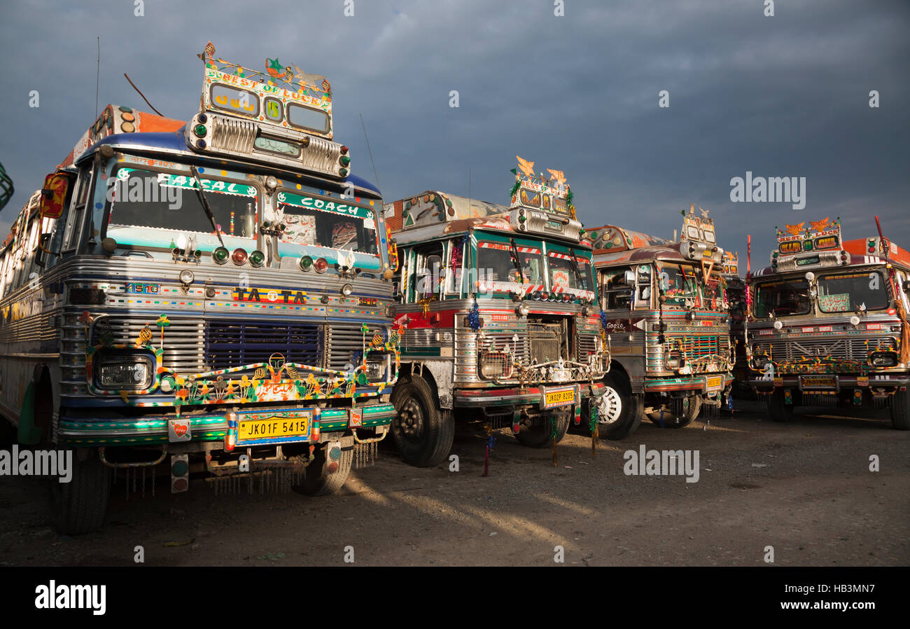 Indian Bus Stop High Resolution Stock Photography and Images - Alamy
