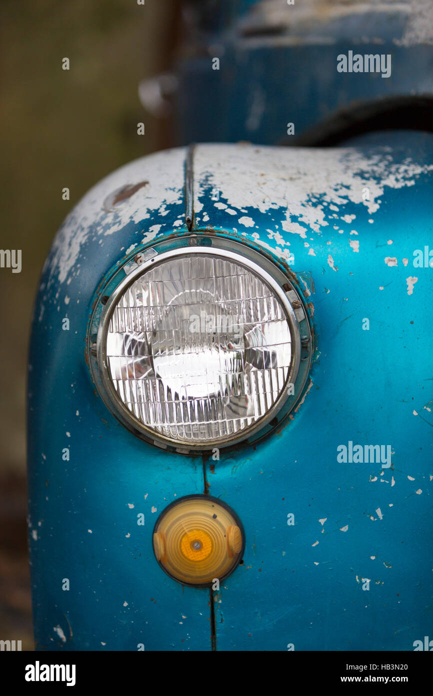 Car headlight line hi-res stock photography and images - Alamy
