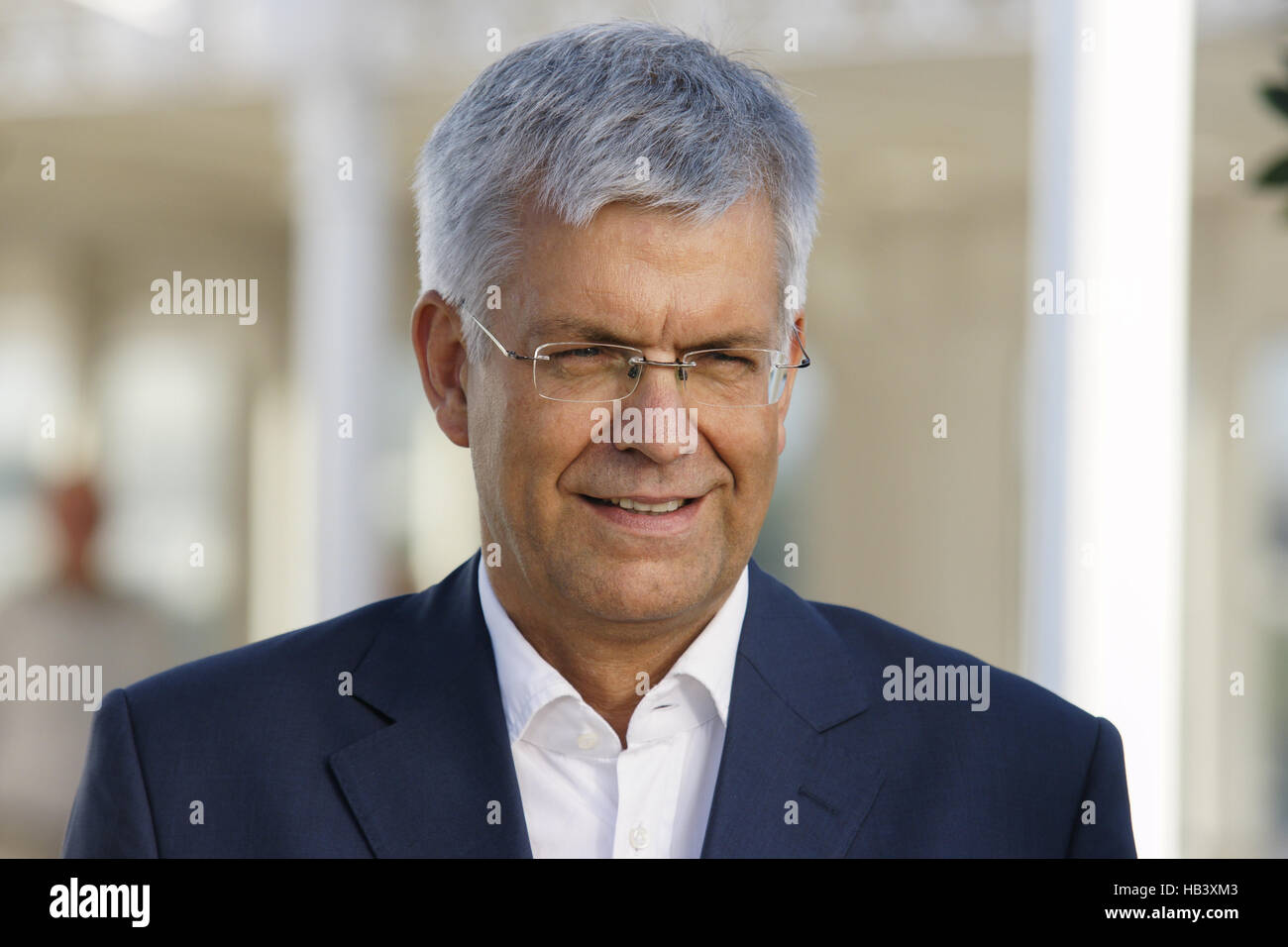 Fernsehen traumschiff hi-res stock photography and images - Alamy