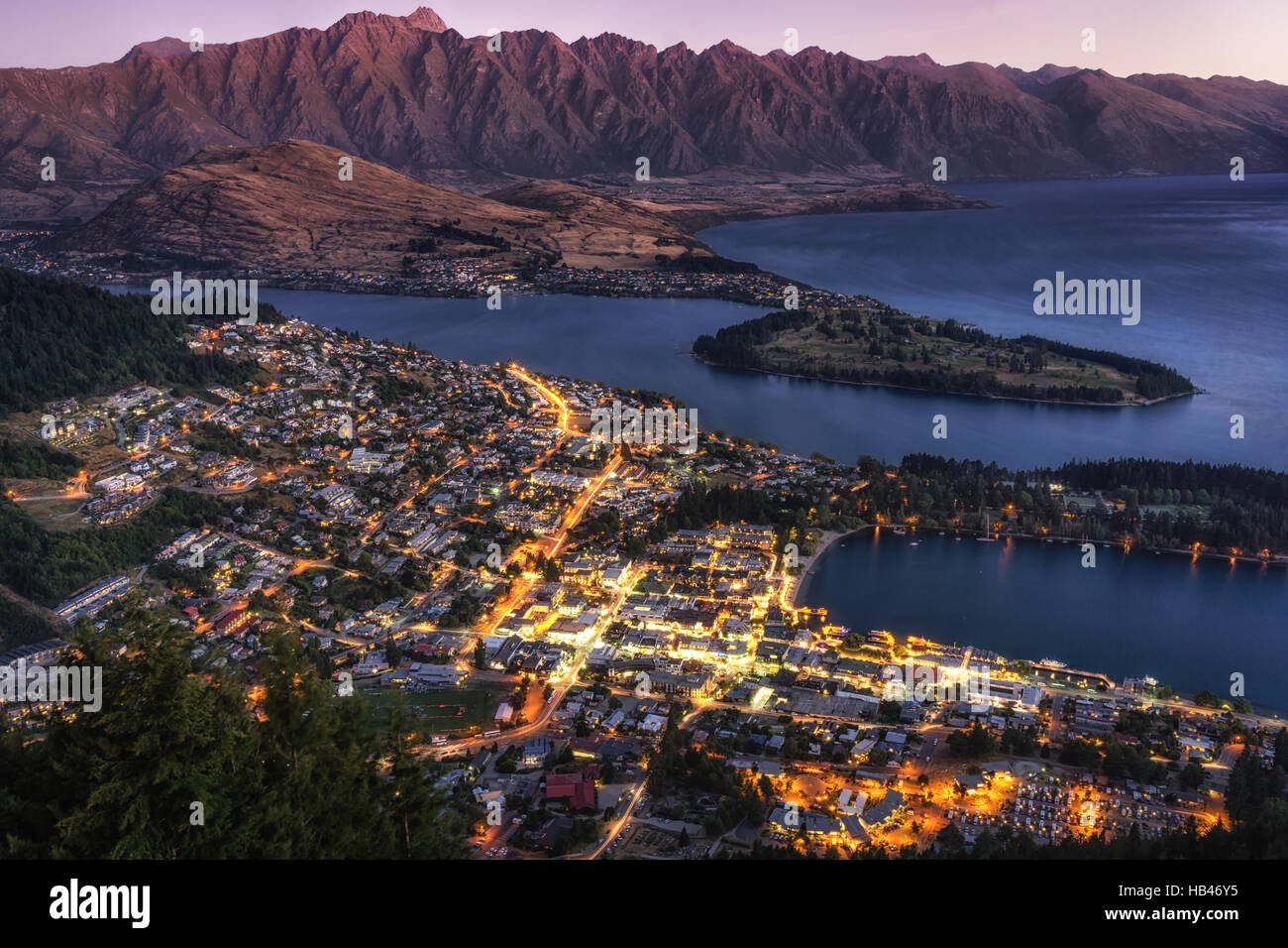 Remarkable mountain queenstown hi-res stock photography and images - Alamy