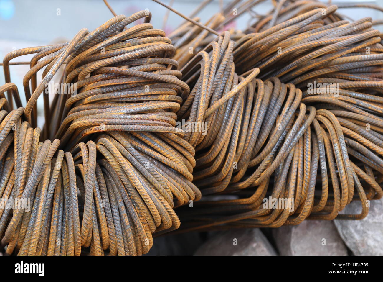 Bent steel bars reinforcing hi-res stock photography and images - Alamy