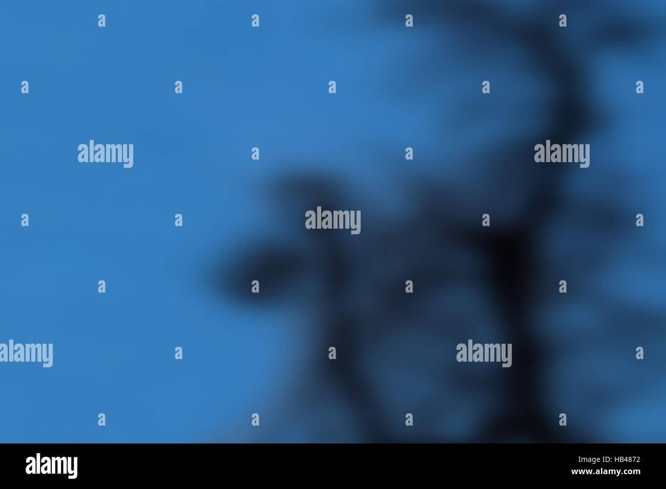 Blurred background with blue hue Stock Photo - Alamy