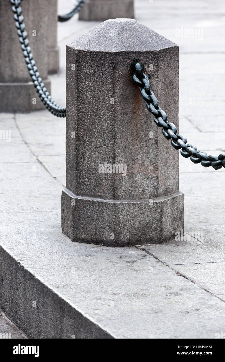 Boundary column hi-res stock photography and images - Alamy