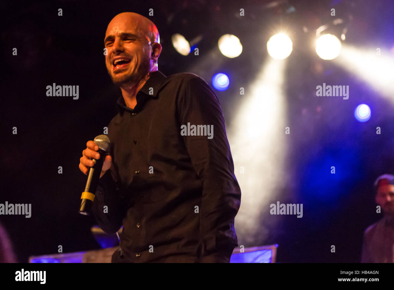 Dodo singer hi-res stock photography and images - Alamy