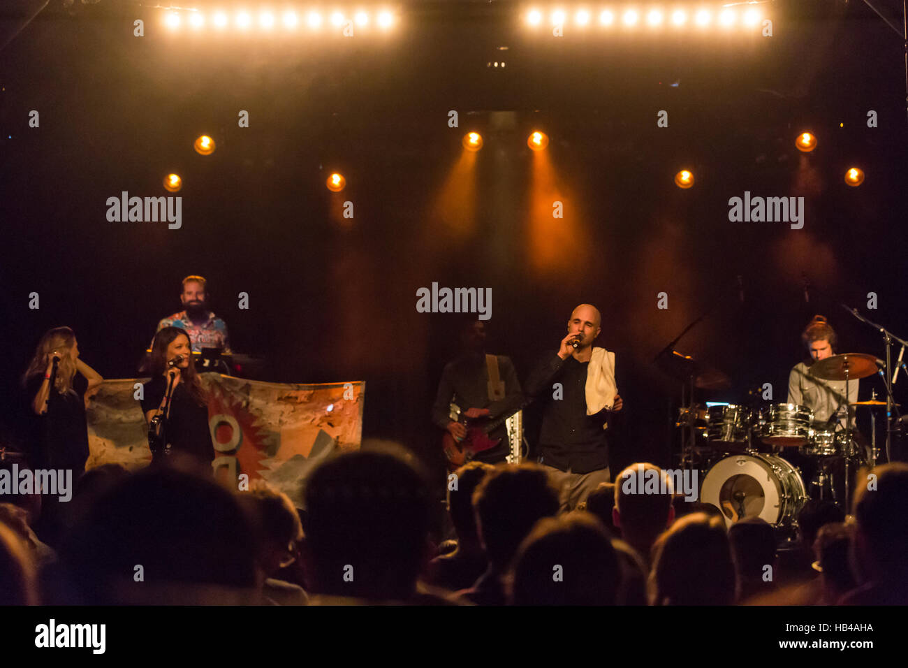 Reggae bus hi-res stock photography and images - Alamy