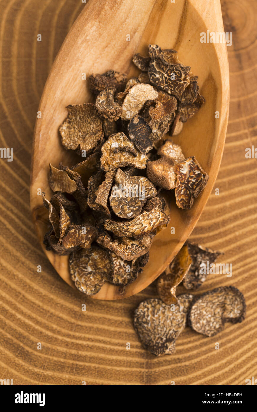 black truffle mushroom - gourmet vegetable Stock Photo - Alamy