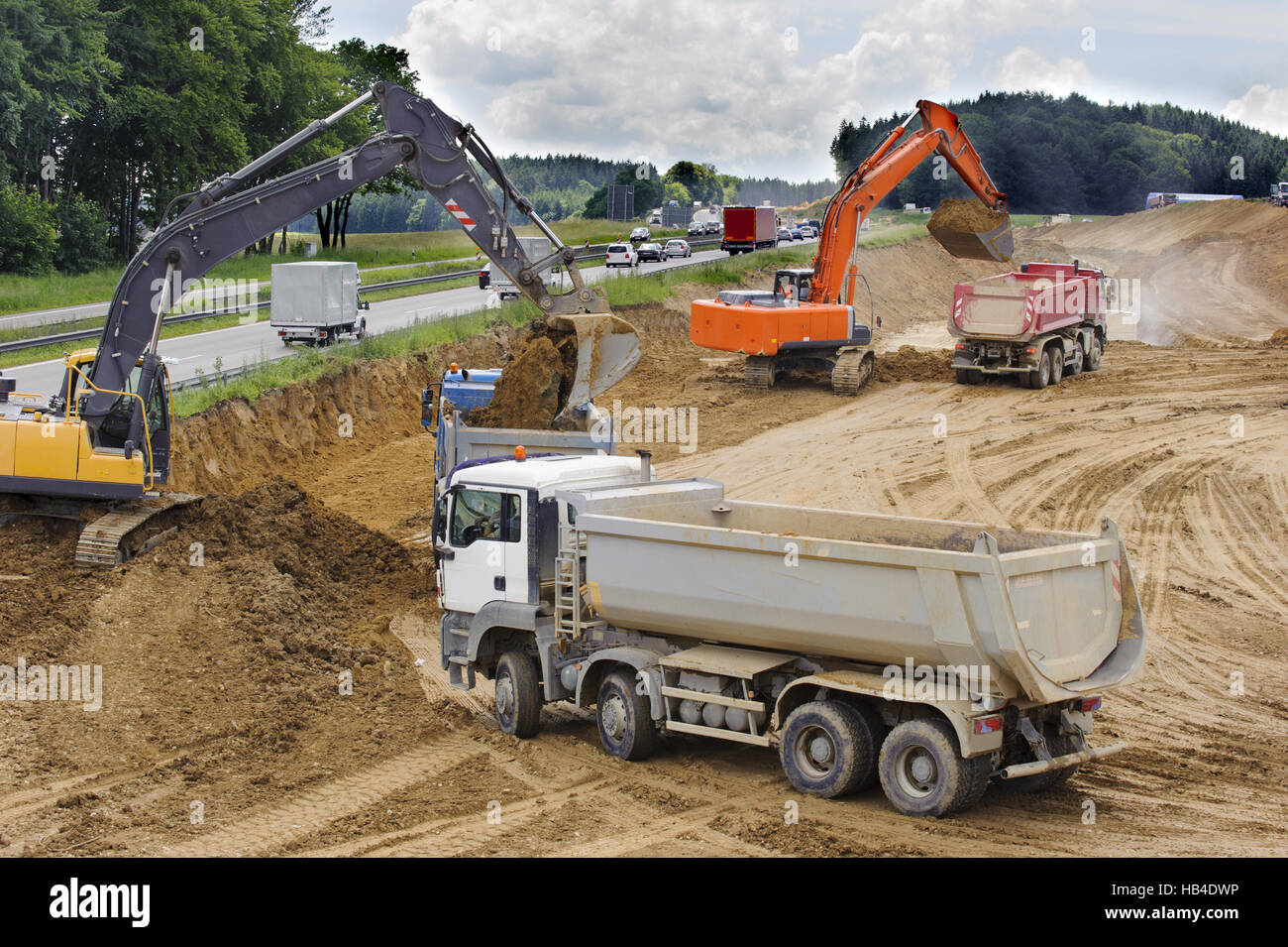 Highway in construction hi-res stock photography and images - Alamy
