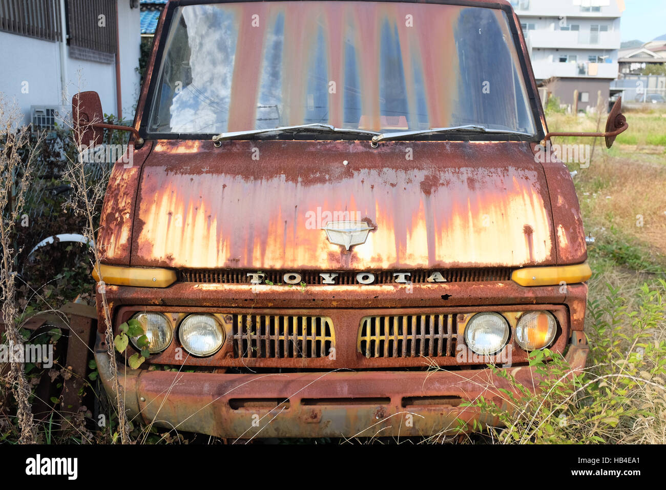 A rusty Toyoto van in Japan Stock Photo - Alamy