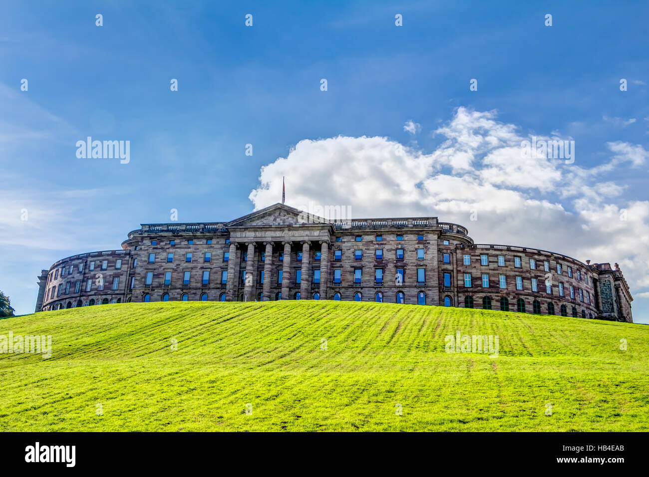 Neoclassical palace hi-res stock photography and images - Alamy