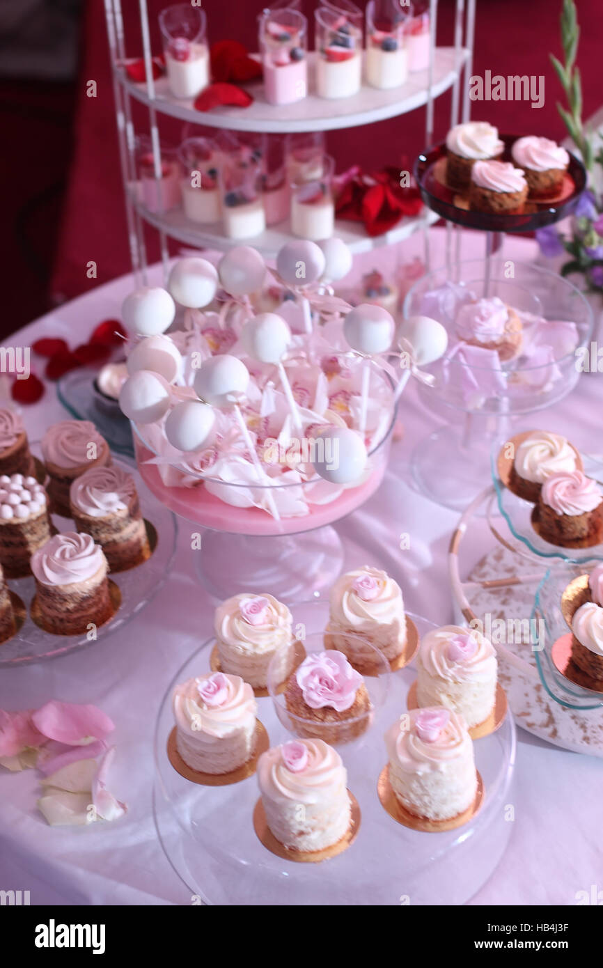 candybar table restaurant Stock Photo - Alamy