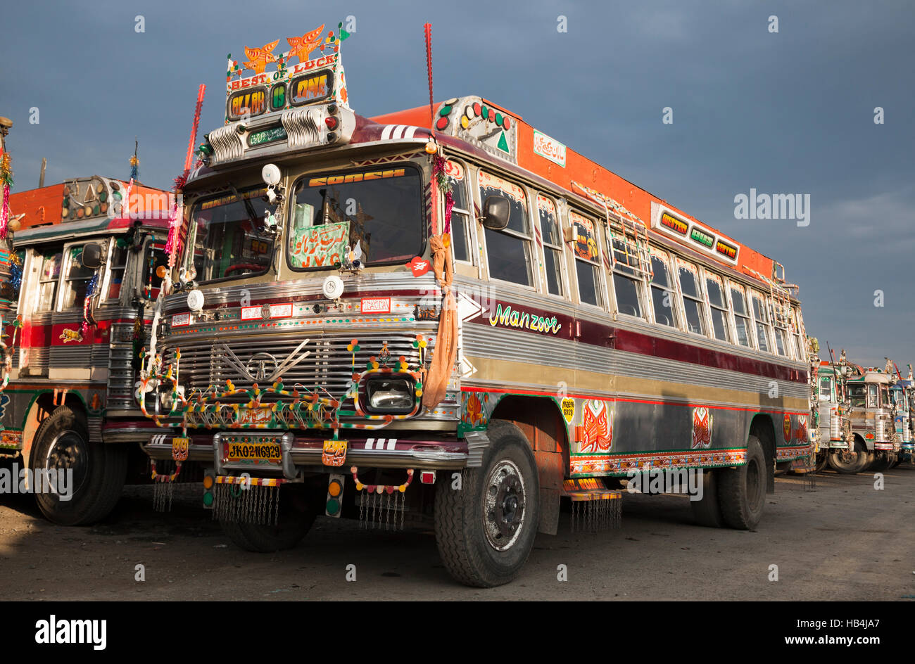 Indian Bus Stop High Resolution Stock Photography and Images - Alamy
