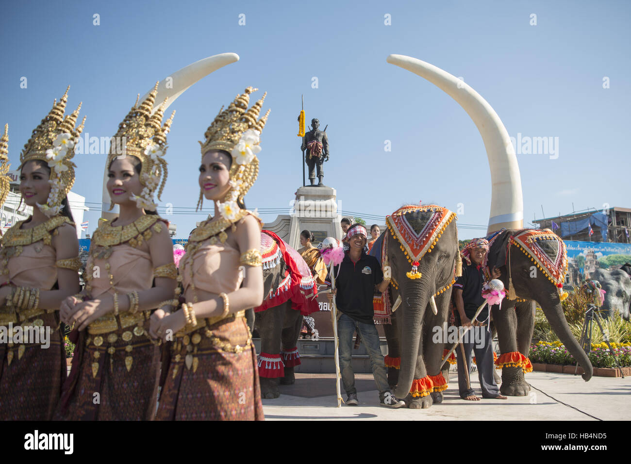 THAILAND SURIN ELEPHANT ROUND UP FESTIVAL Stock Photo - Alamy