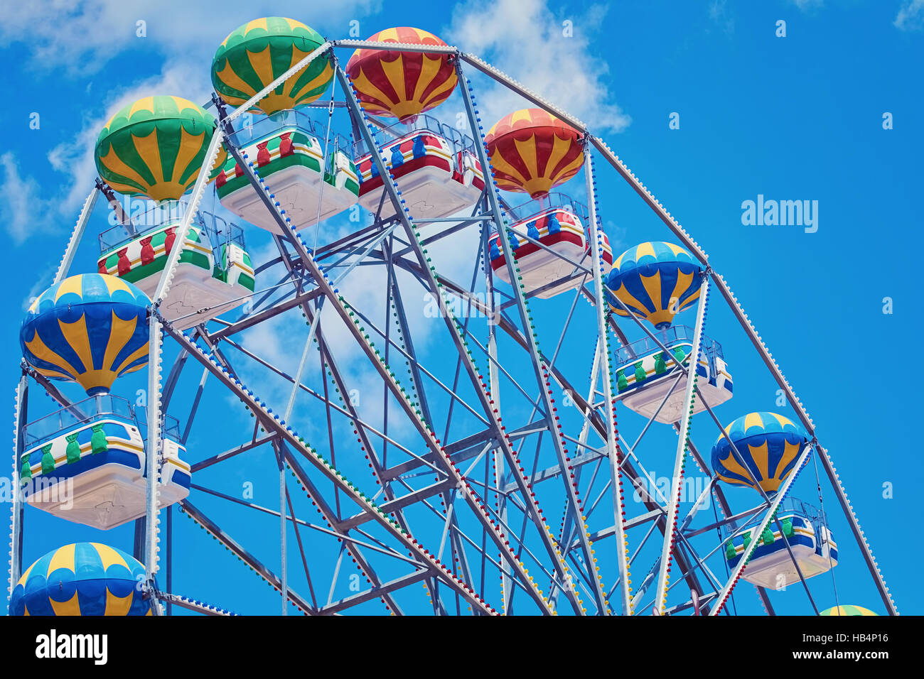 Swing gondola hi-res stock photography and images - Alamy