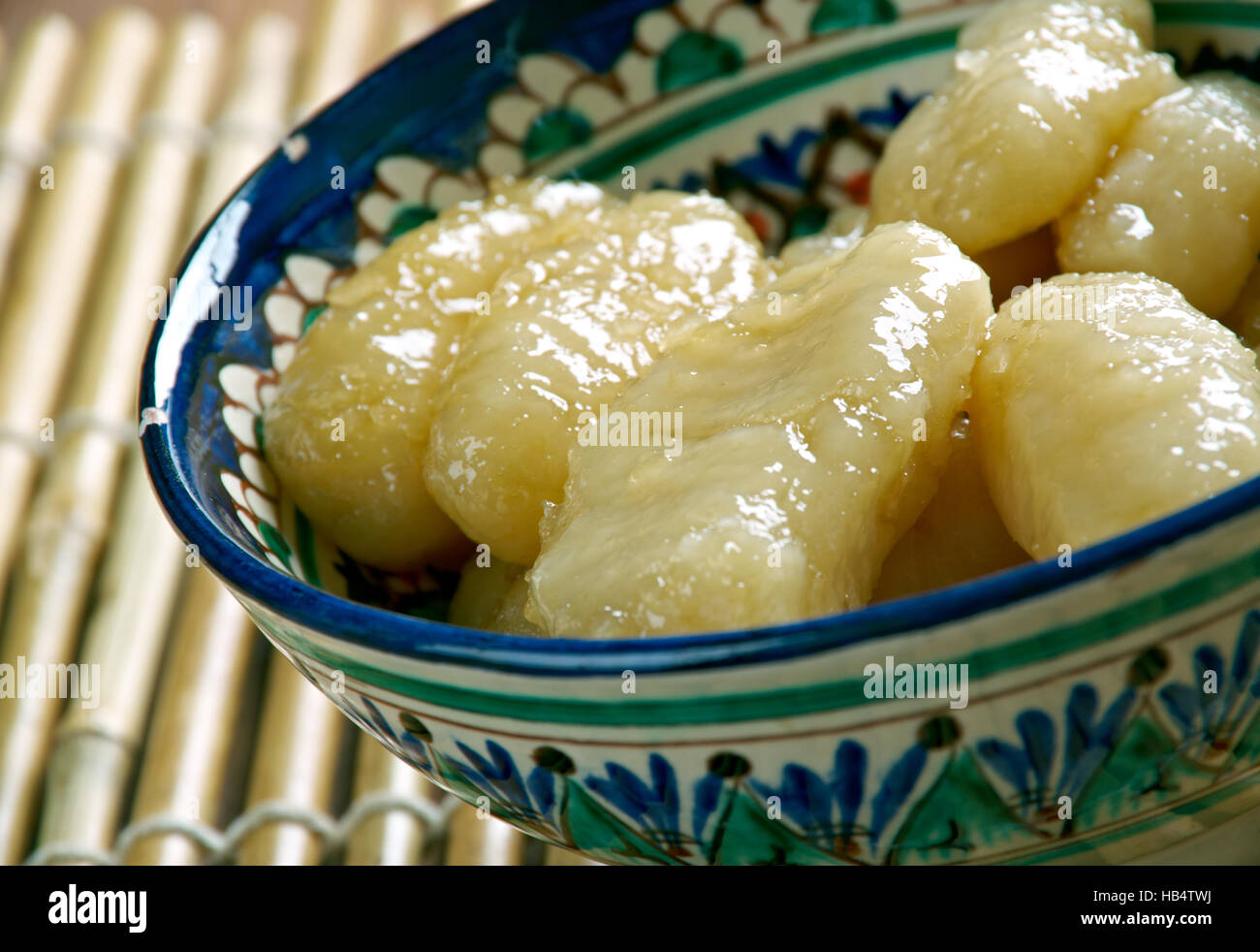 Sweet shells hi-res stock photography and images - Alamy