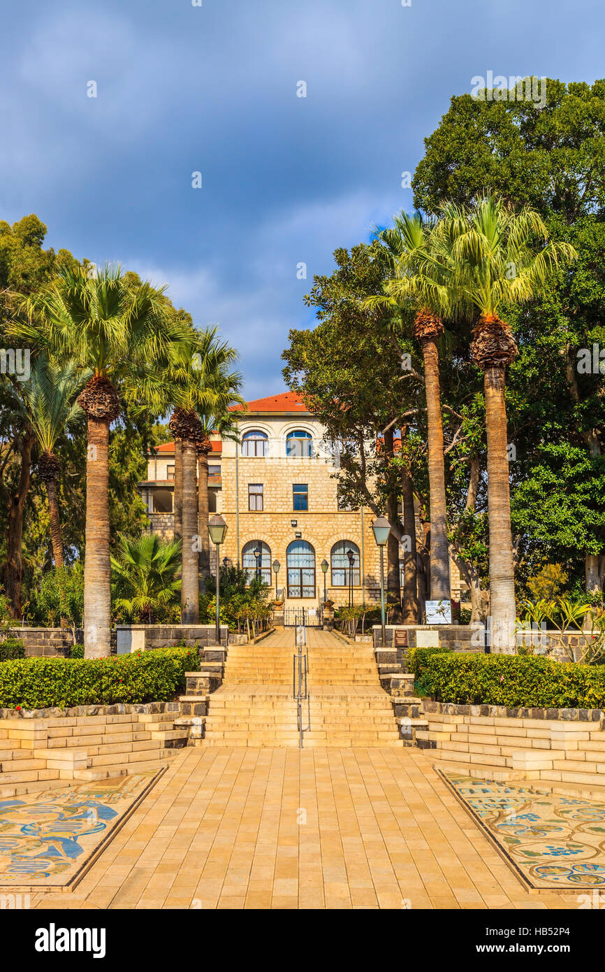 Path leading to the buildings Stock Photo - Alamy
