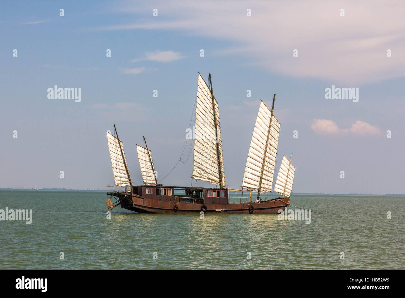 Lake taihu hi-res stock photography and images - Alamy