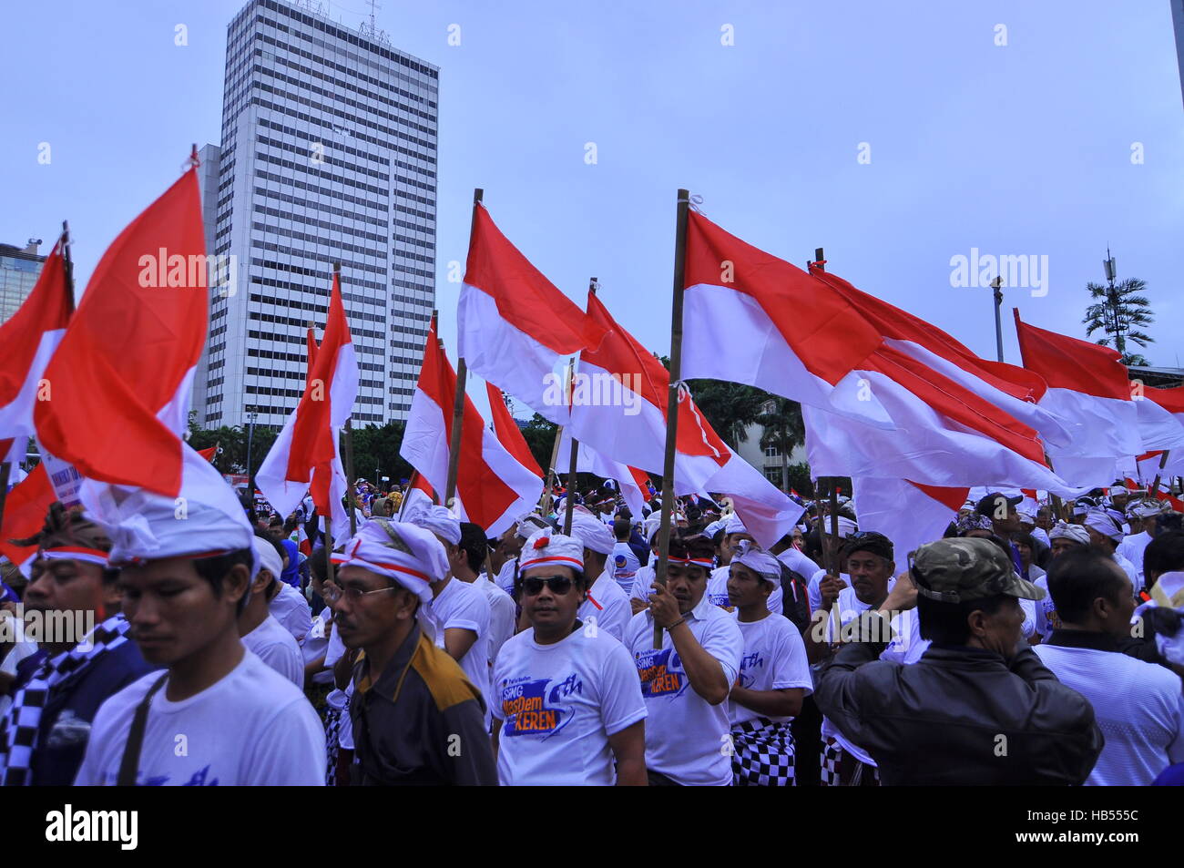Jakarta, Indonesia. 04th Dec, 2016. A parade of unity life in diversity ...