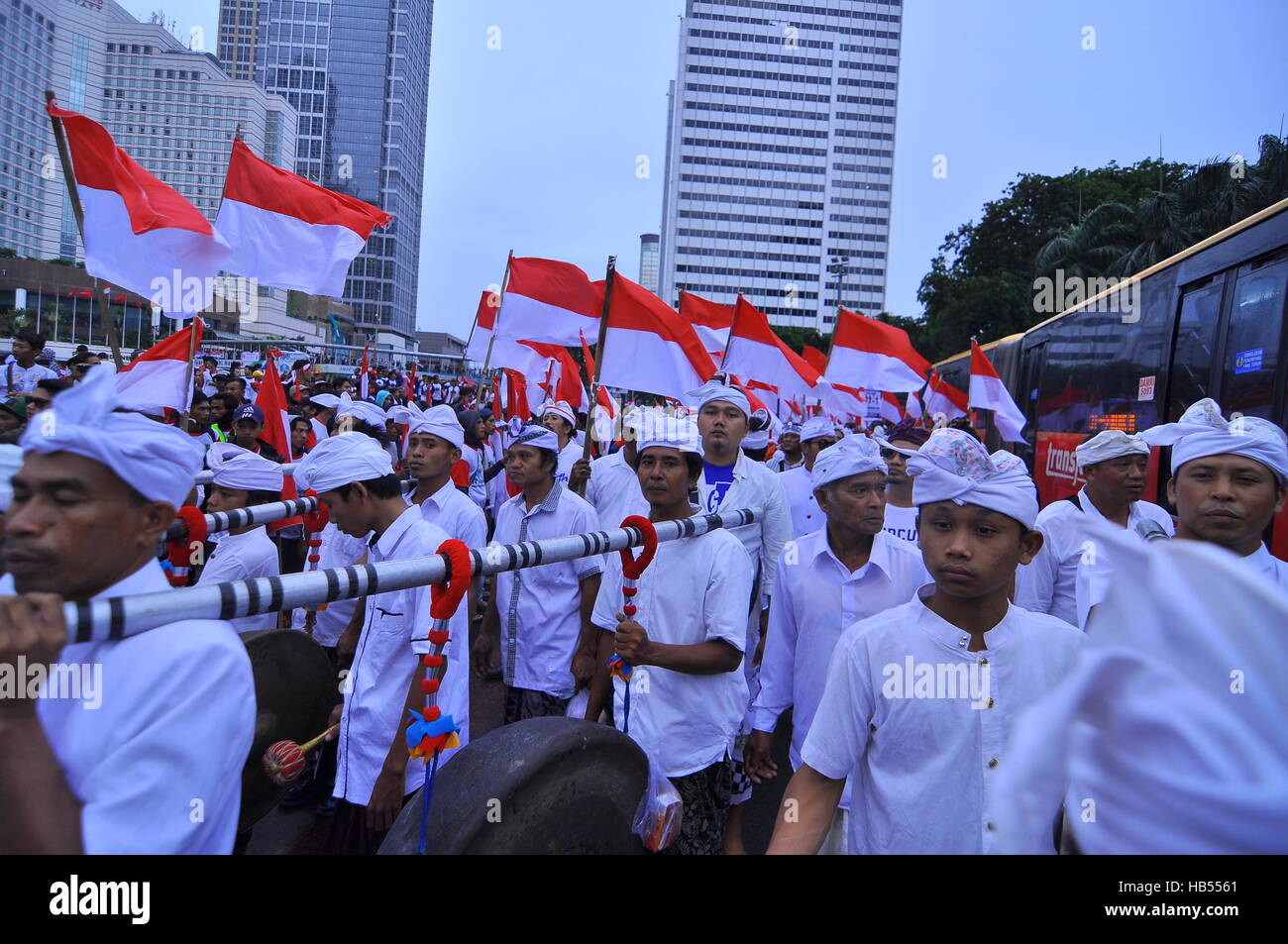 Jakarta, Indonesia. 04th Dec, 2016. A parade of unity life in diversity ...