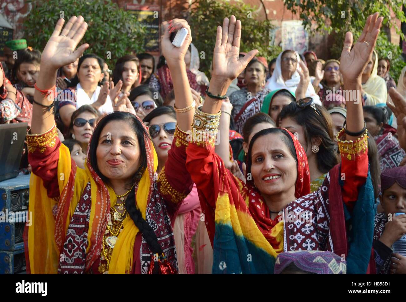Sindhi culture hi-res stock photography and images - Alamy