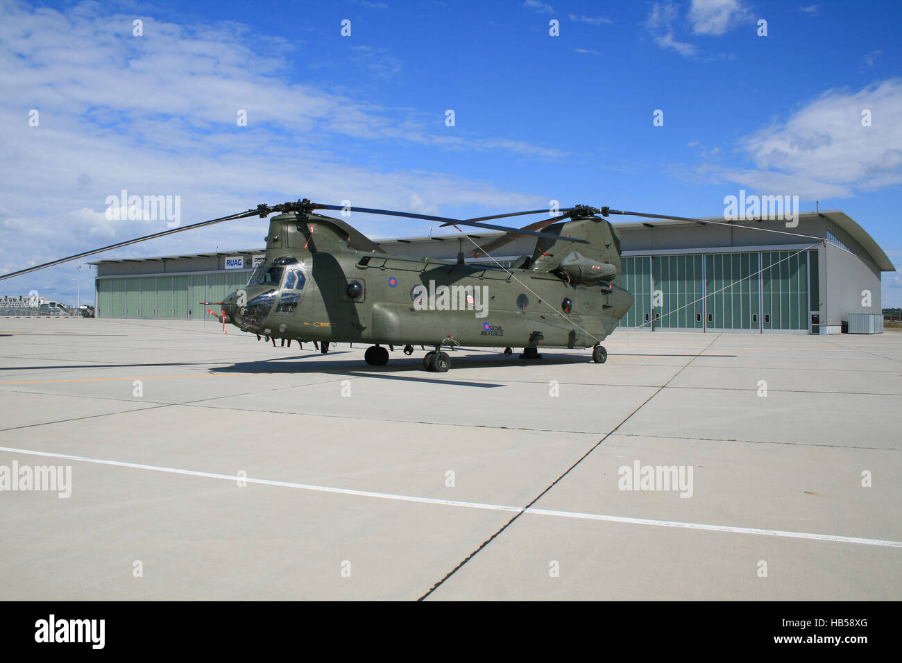 Ch 47 chinook speed hi-res stock photography and images - Alamy