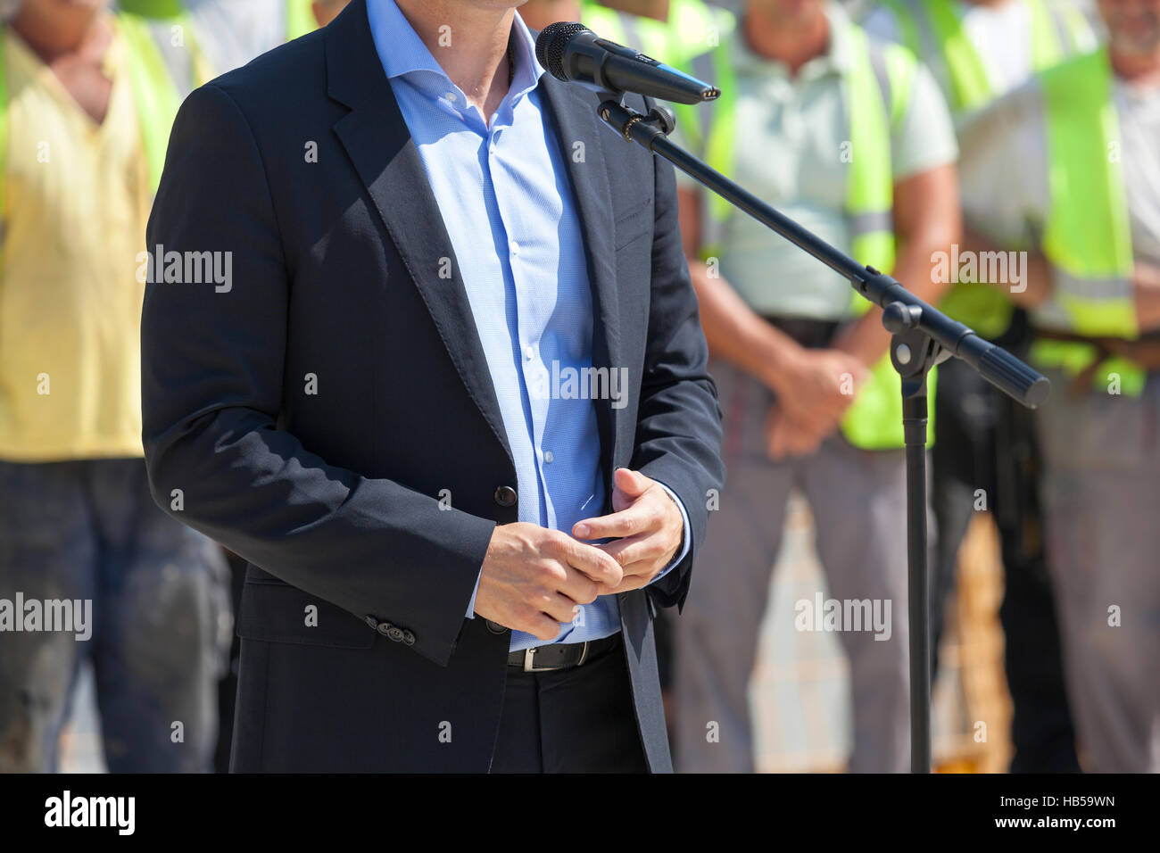 Public speaking. News conference. Presentation Stock Photo - Alamy