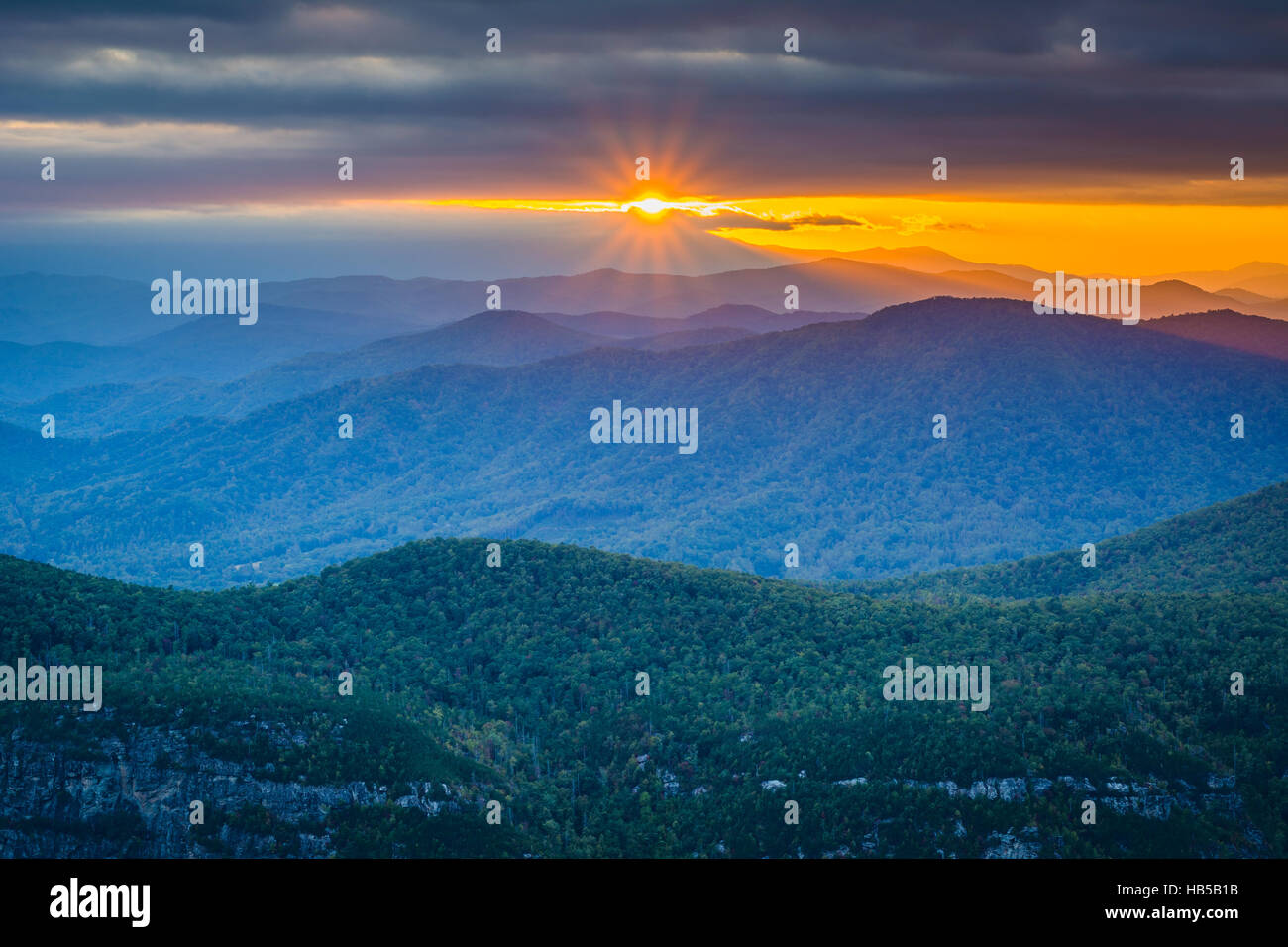 Sunset over the Blue Ridge Mountains from Table Rock, on the rim of ...