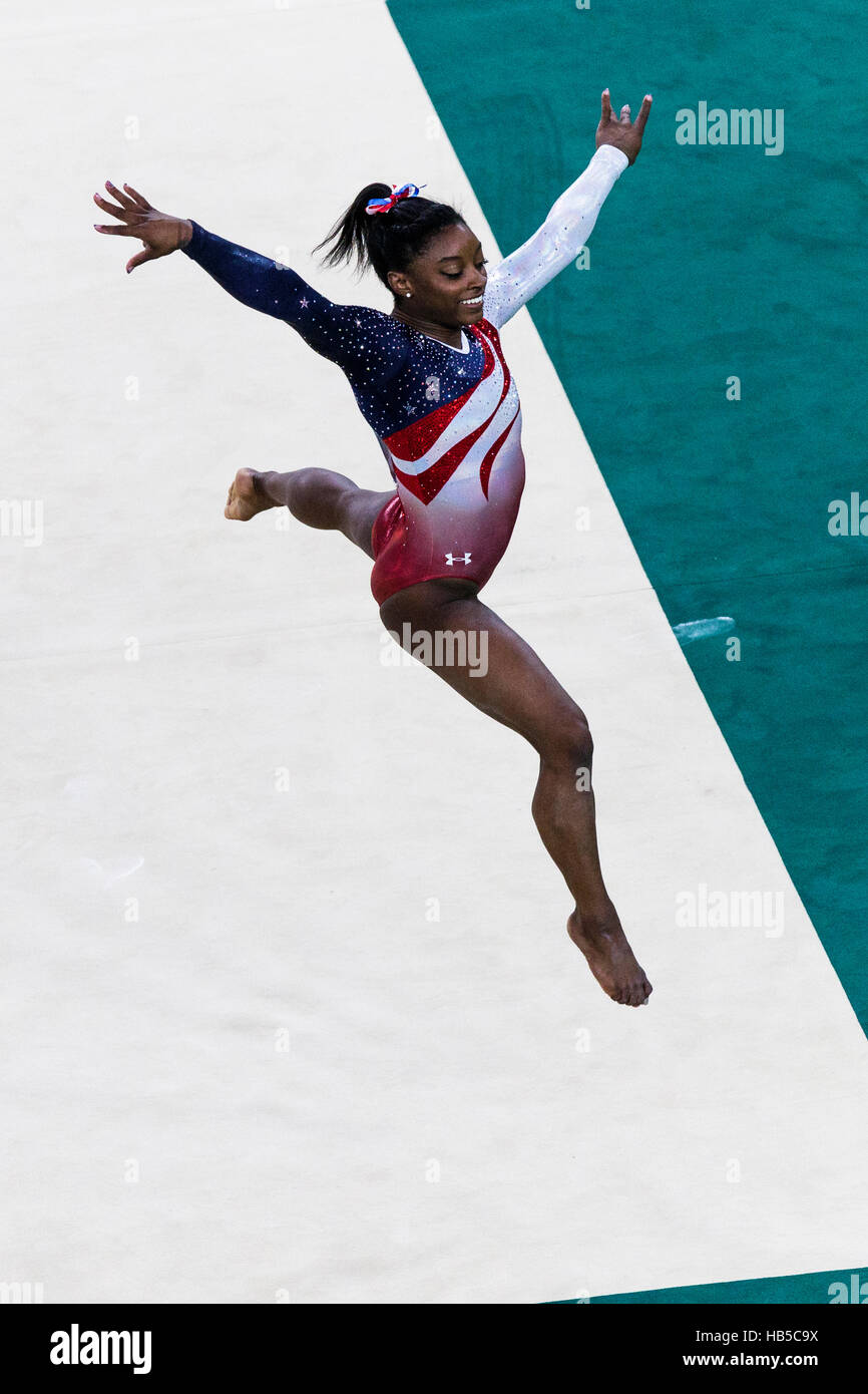 Simone biles olympics hi-res stock photography and images - Alamy