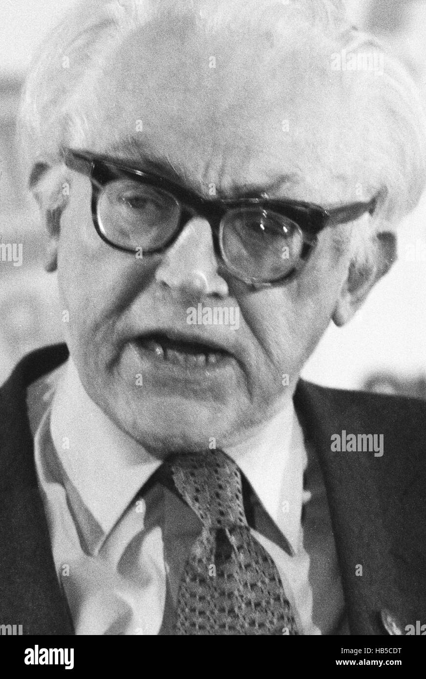 Labour Leader Michael Foot endorses Peter Tatchell as Labour candidate ...
