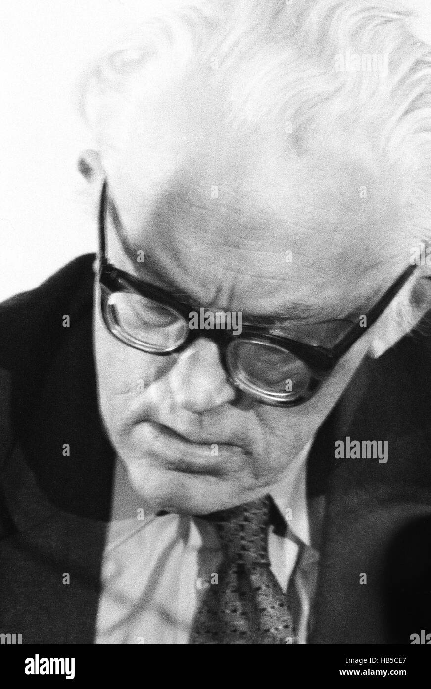 Labour Leader Michael Foot endorses Peter Tatchell as Labour candidate ...