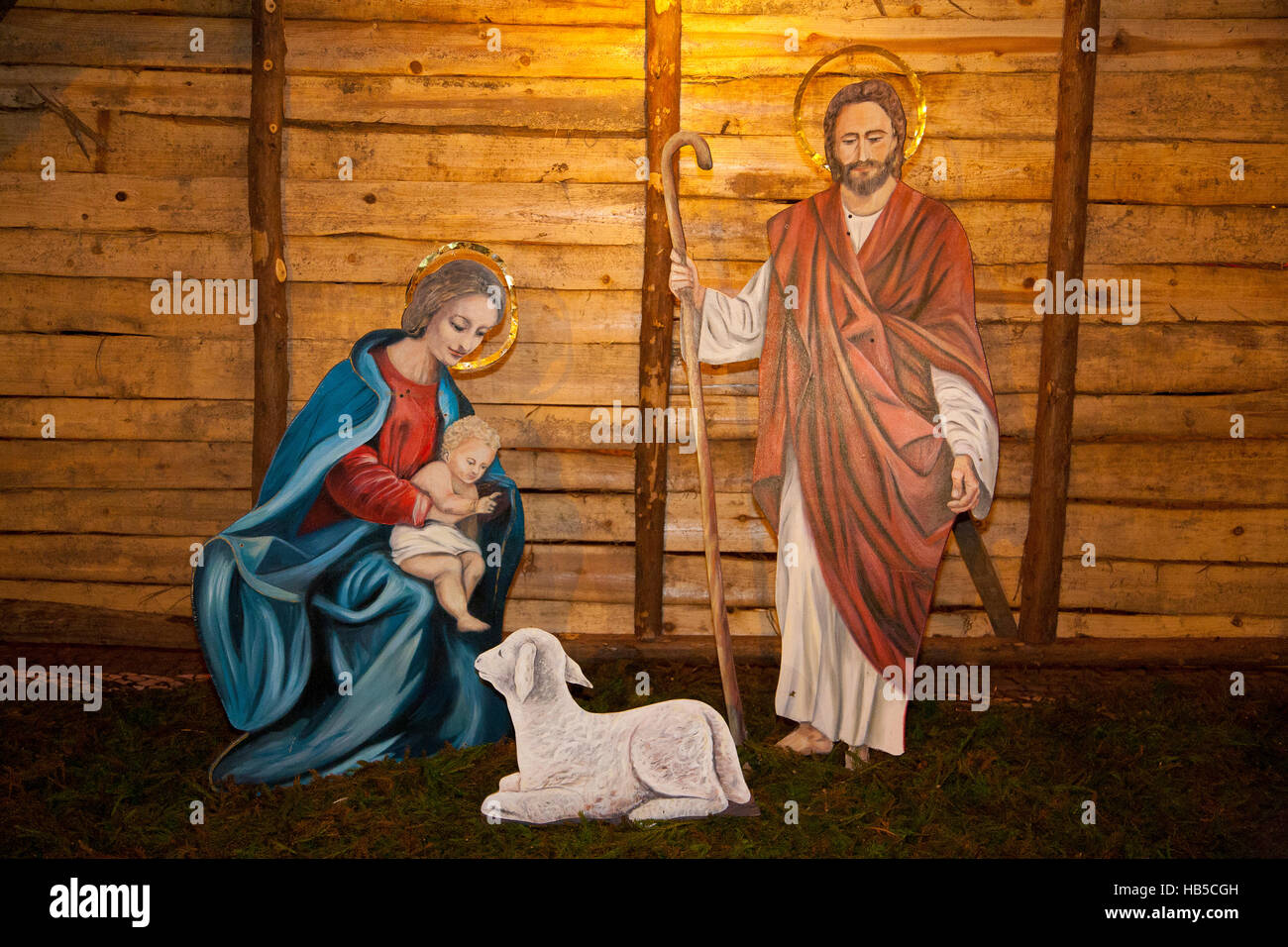 Nativity scene outside christ hi-res stock photography and images - Alamy
