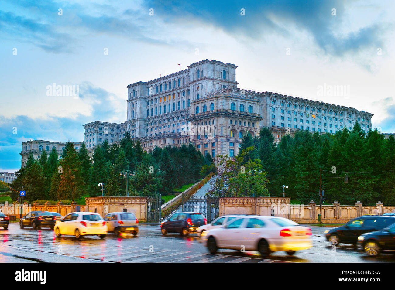 Modern architecture bucharest building hi-res stock photography and ...
